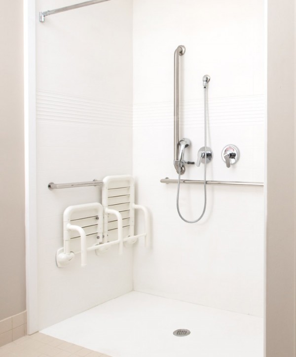 Creating Accessible Shower Environements for Senior Living